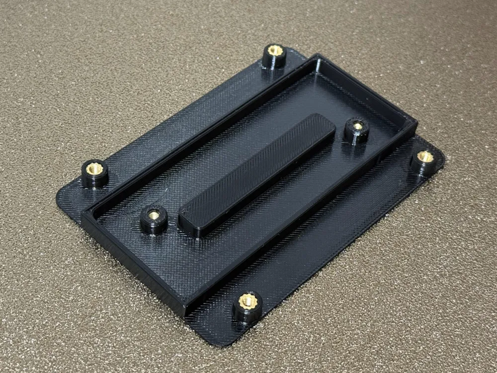 Adapter for Tempest ARGB PWM Controller to 2.5" by Zoilo Mora ...