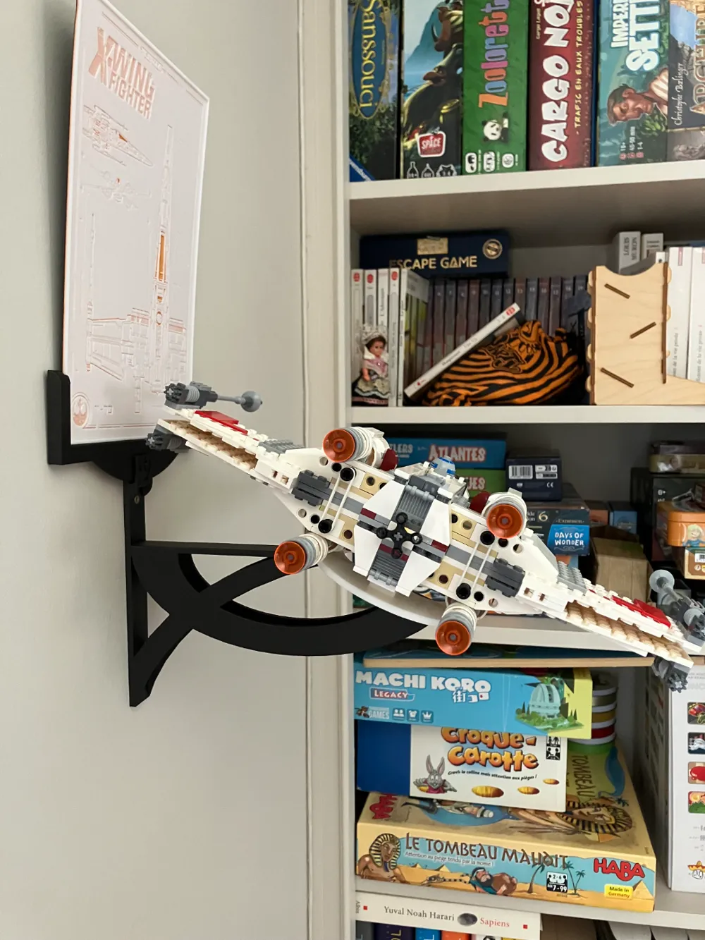 X-Wing 9493 Brick Model Wall Mount - Version 2 by RV42MakerWorld ...