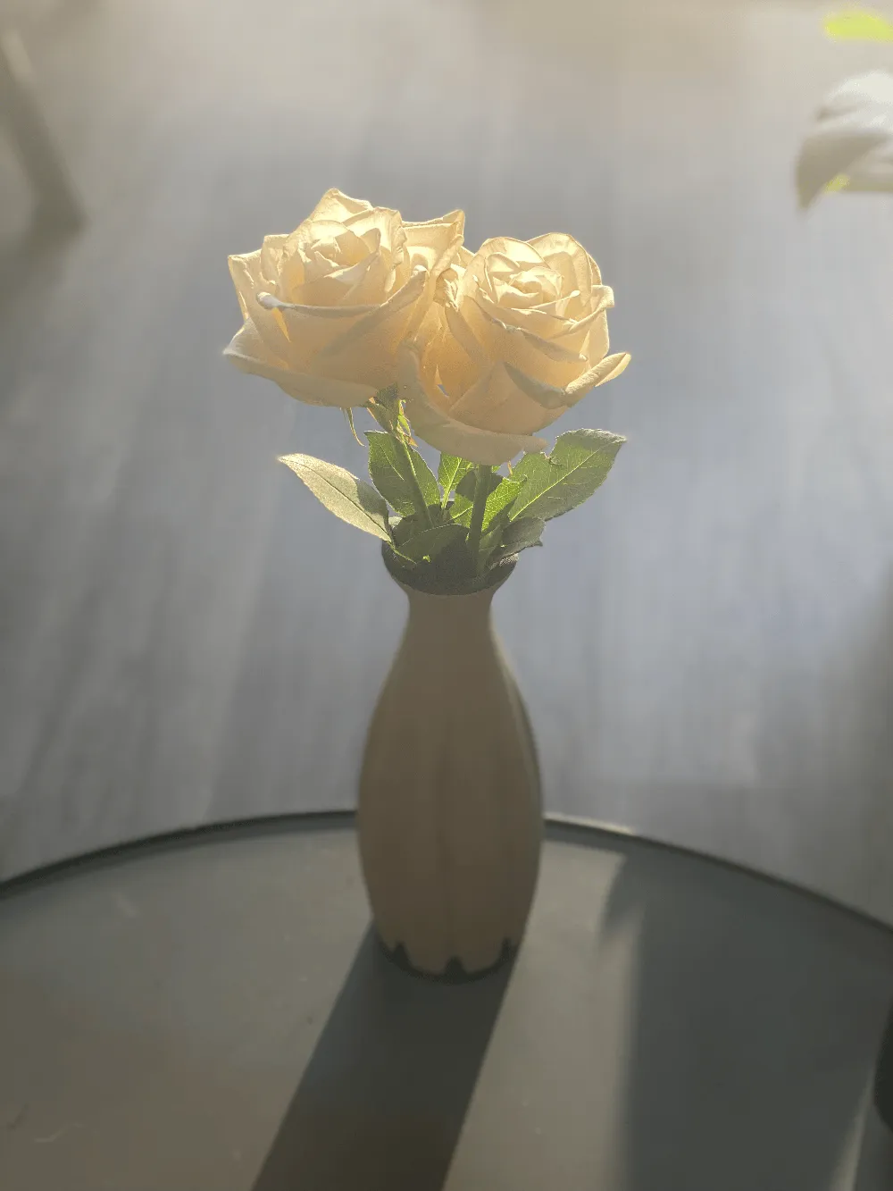 The Two Tone Vase by Pistacheoo MakerWorld: Download Free 3D Models