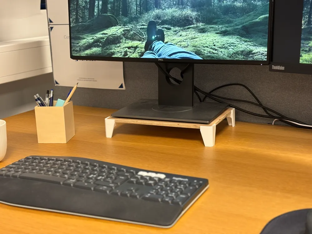 Minimalistic Legs for Monitor Stand by P-Dawg - MakerWorld