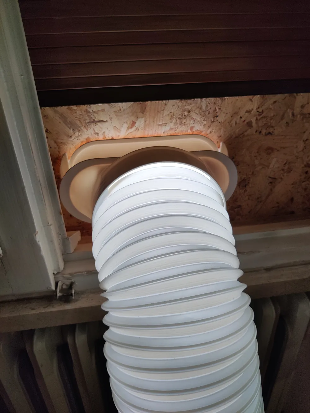 Air Conditioning window exhaust adapter with cover - Free 3D Print ...