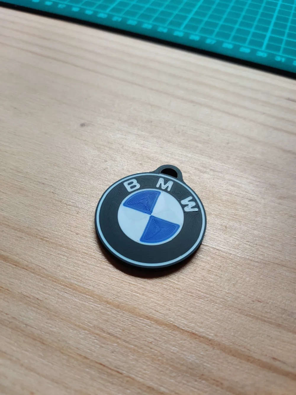 BMW Logo Keychain (Dual sided) by Lozagon1234 - MakerWorld