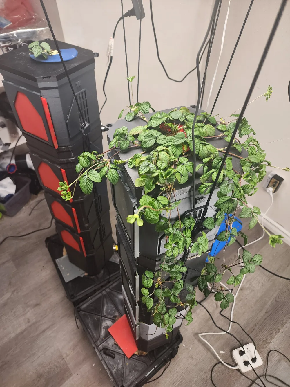 Mod Pot (Modular Aeroponics Grow System) by nick.sykora - MakerWorld