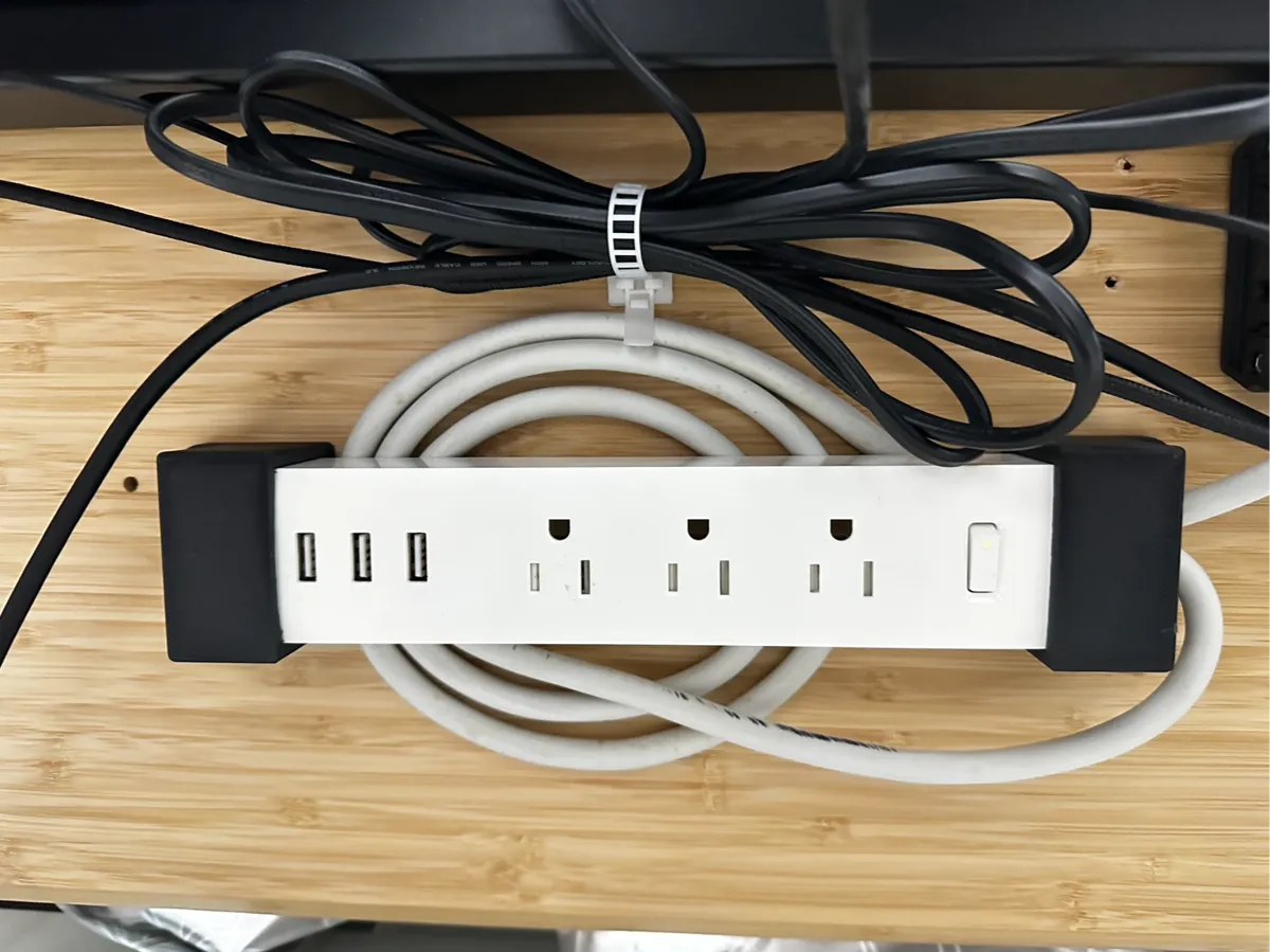 Support de fixation sous le bureau pour rallonge Xiaomi - Modèle d ...