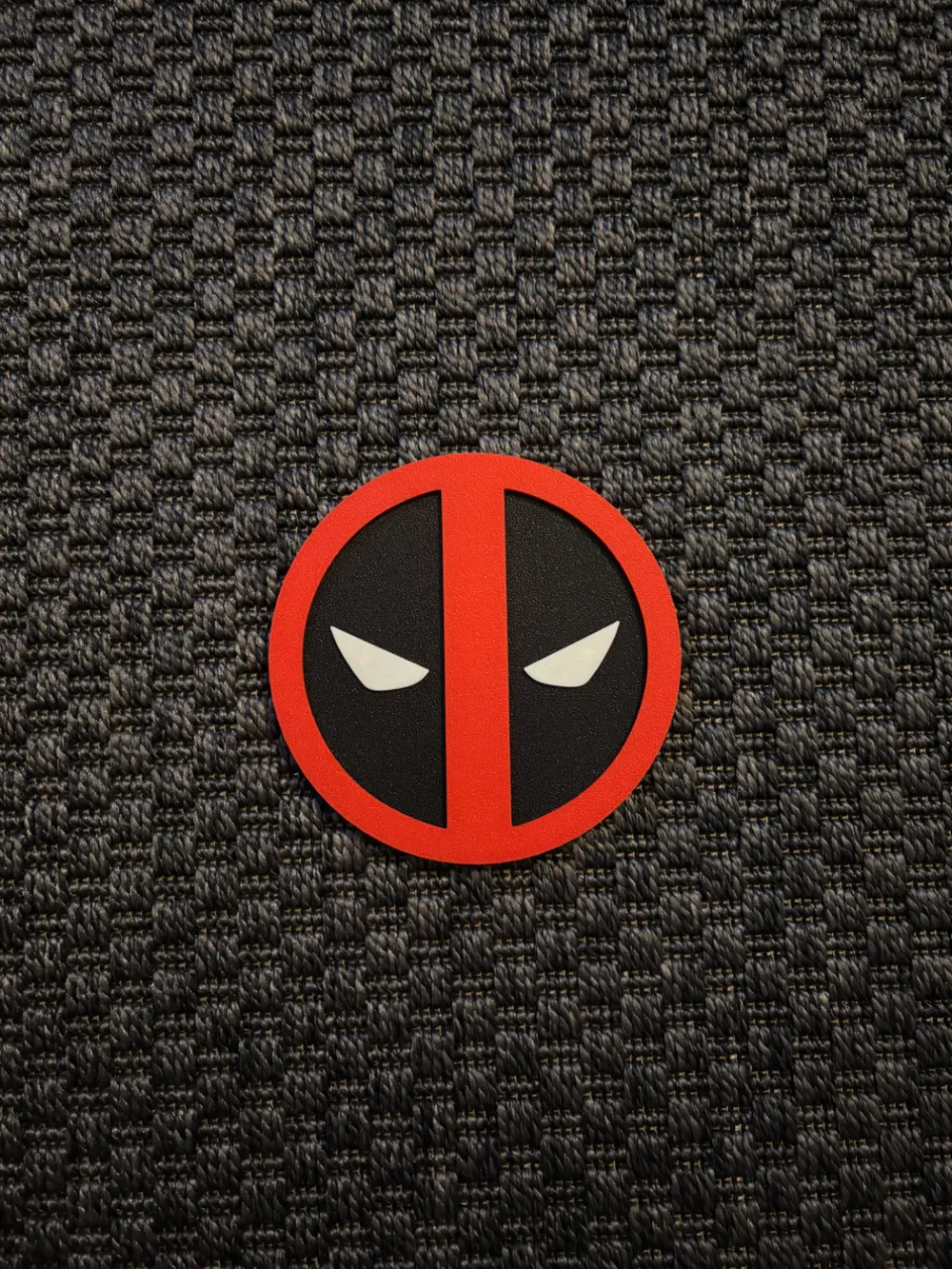 Deadpool Emblem by Rianski Schipanski - MakerWorld