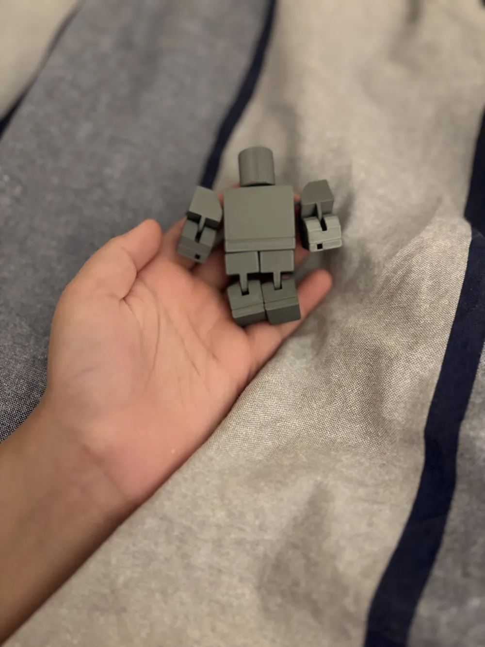 Roblox Articulated Action Figure - Free 3D Print Model - MakerWorld