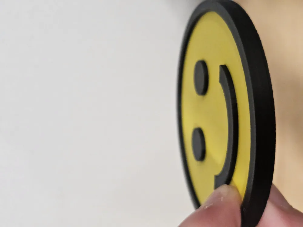 smiley face keychain by Cj MakerWorld: Download Free 3D Models
