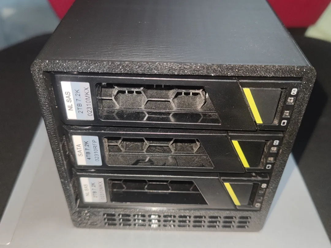 OES 3-bay 3.5-inch hard drive enclosure - Free 3D Print Model - MakerWorld