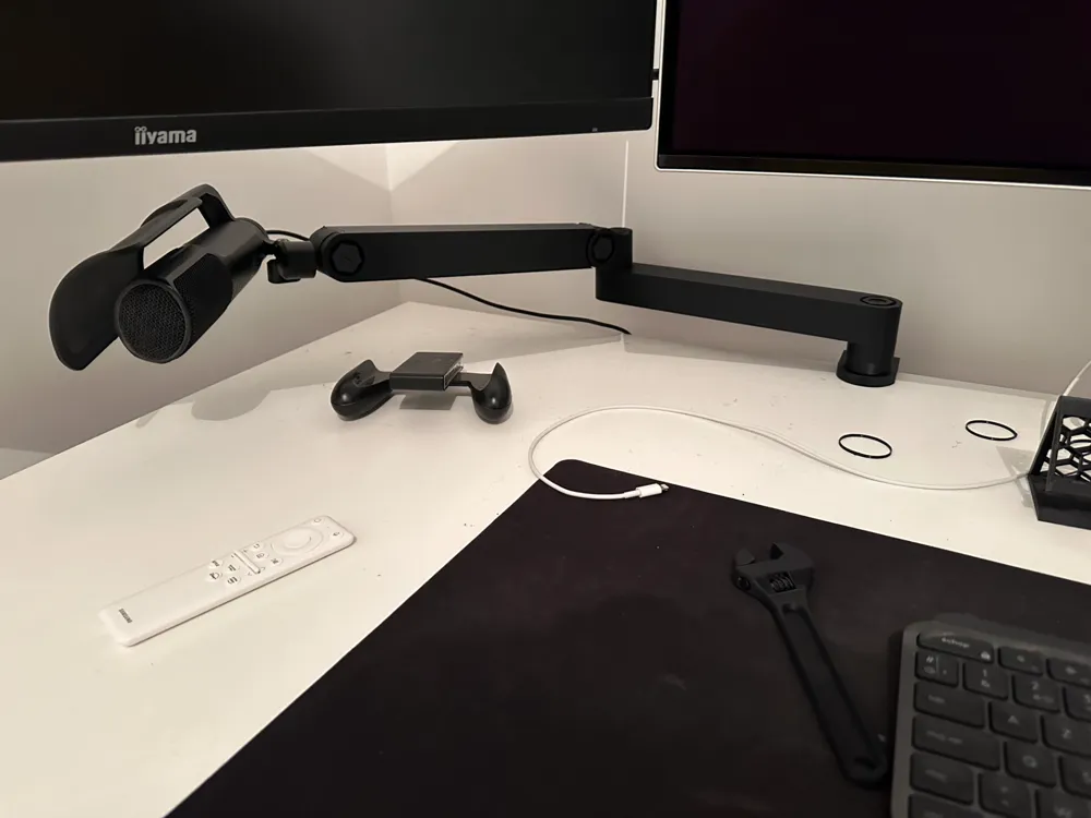 Low profile mic arm by Nicolas B MakerWorld: Download Free 3D Models