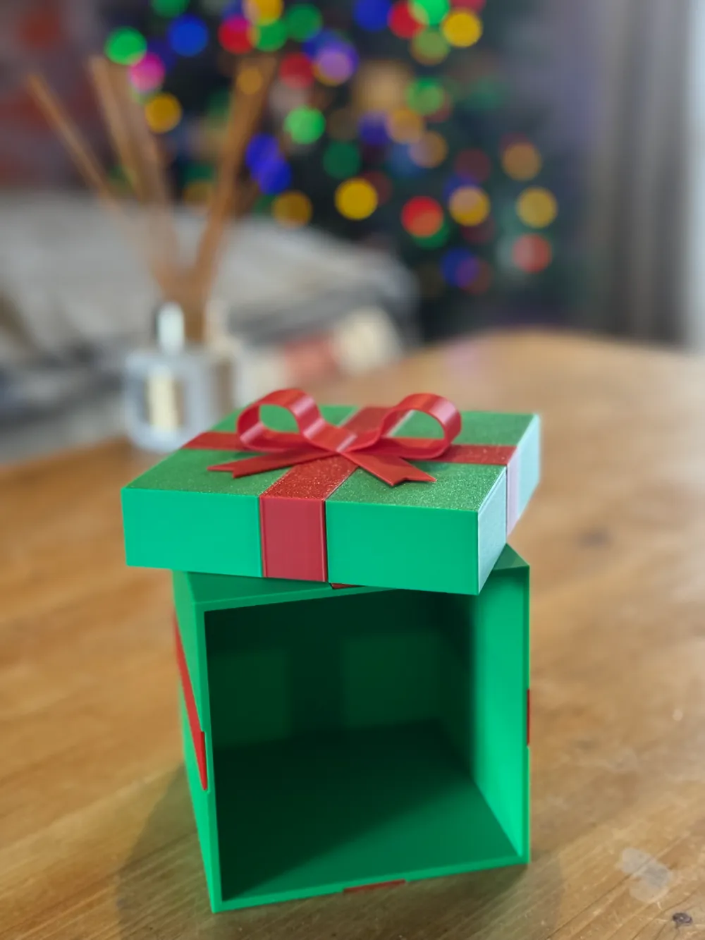 Simple Christmas Present Box by Gru22 - MakerWorld