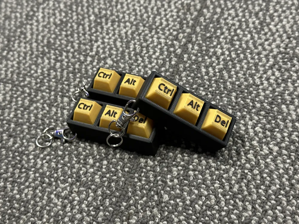 Ctrl Alt Del Fidget Clicker + Keychain by NES 3D MakerWorld: Download ...