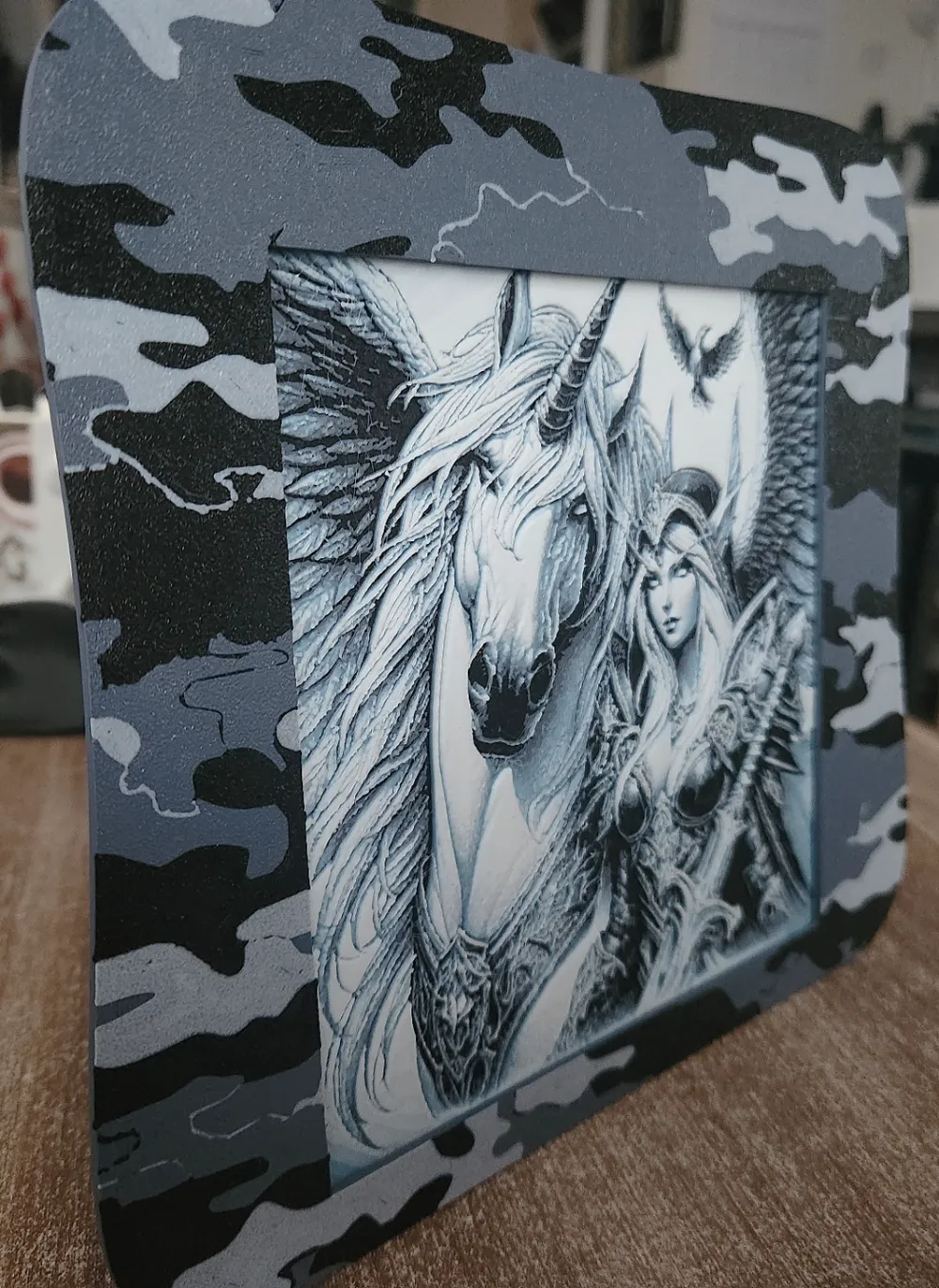 Hueforge Frame 150x150 Camouflage Picture Frame by Calipitter - MakerWorld