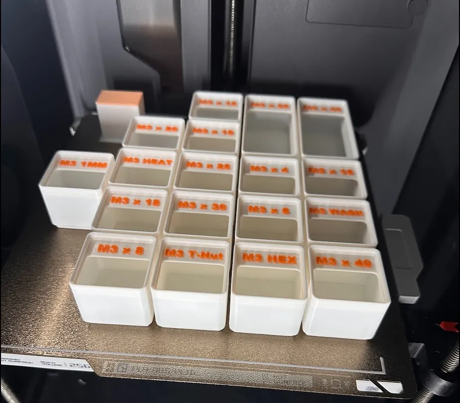 Gridfinity Metric Bins - 5U - M3 & M5 by Ankit MakerWorld: Download Free 3D Models