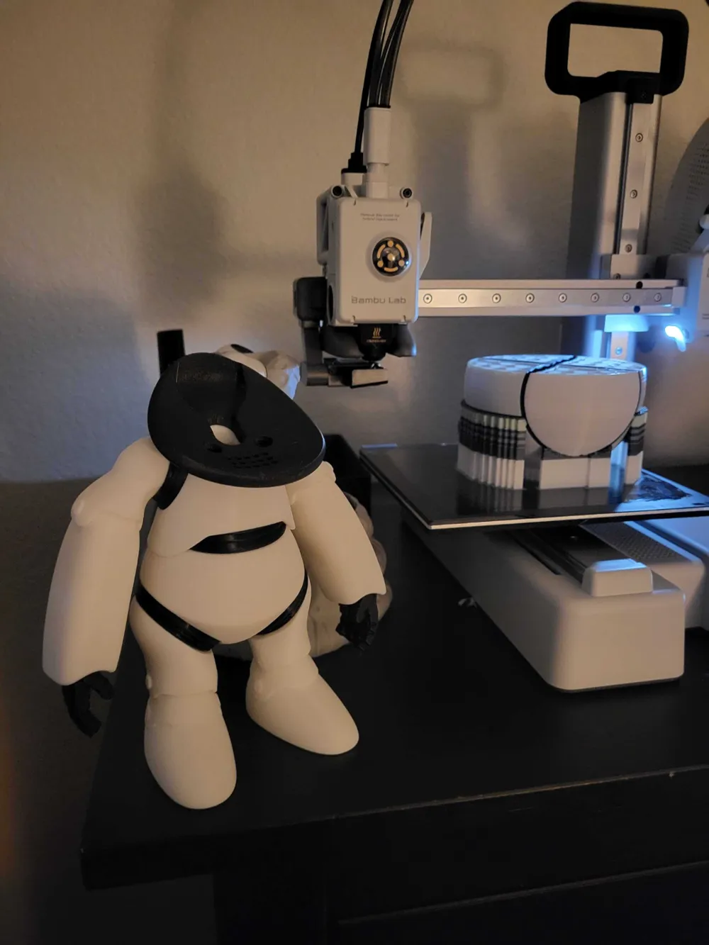 Marvin the Android's Head(120mm Diameter) by scott.messina - MakerWorld