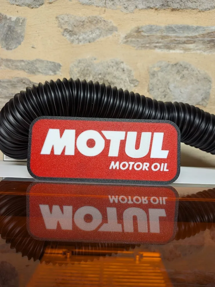 Lightbox Motul – Motor Oil - Free 3D Print Model - MakerWorld