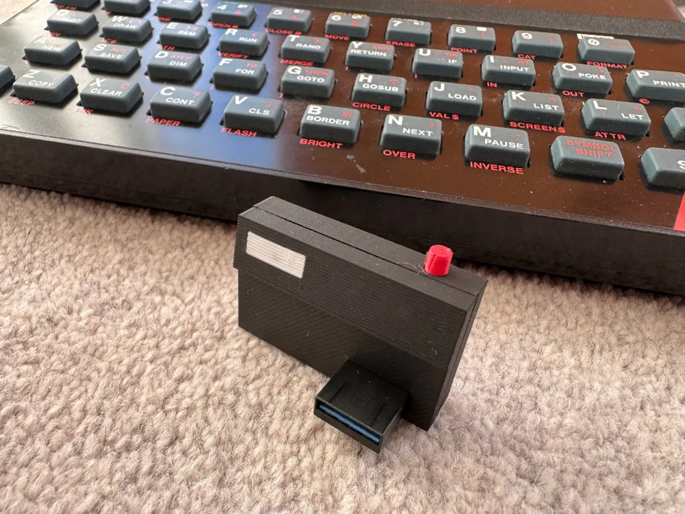 ZX Spectrum Hardware Peripheral USB Stick Housing by tom.dalby - MakerWorld