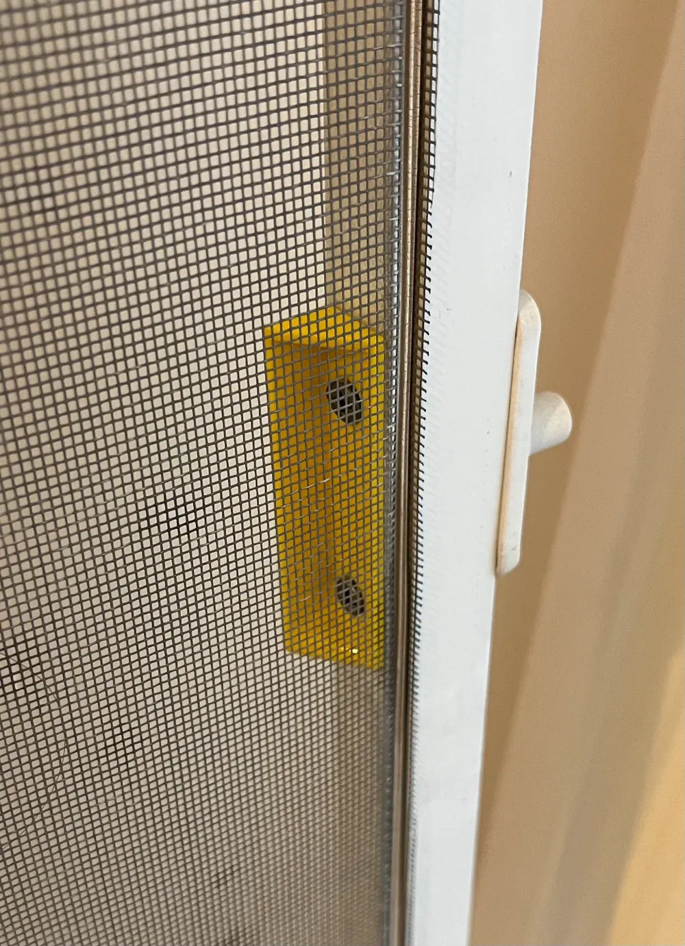 Flyscreen handle - Free 3D Print Model - MakerWorld