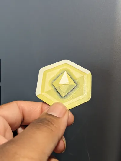 Probably the smallest gift box in the (maker)world by PaulBPunkt ...