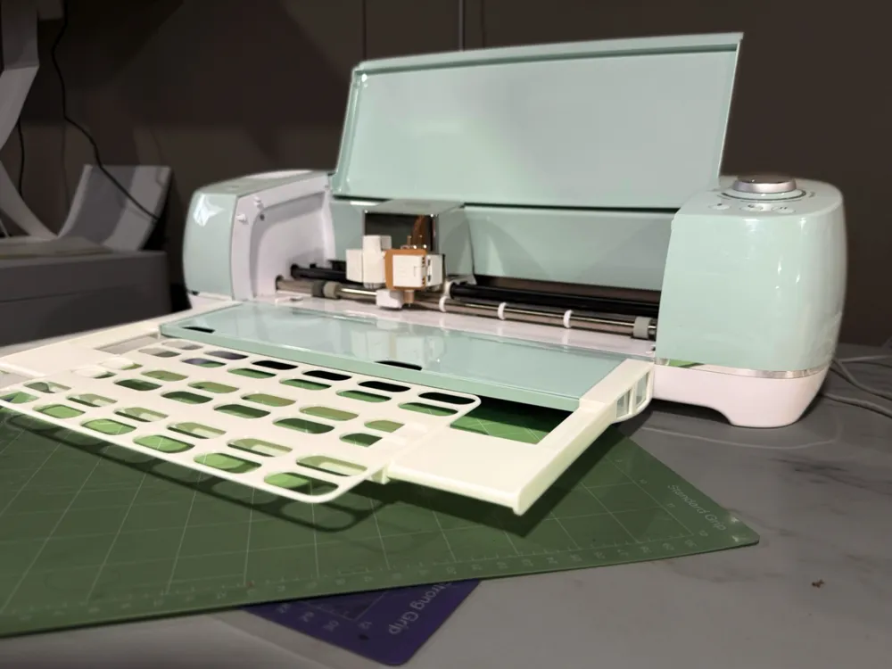 Cricut Explore Extender - Cricut Mat Support by FallDamage MakerWorld ...