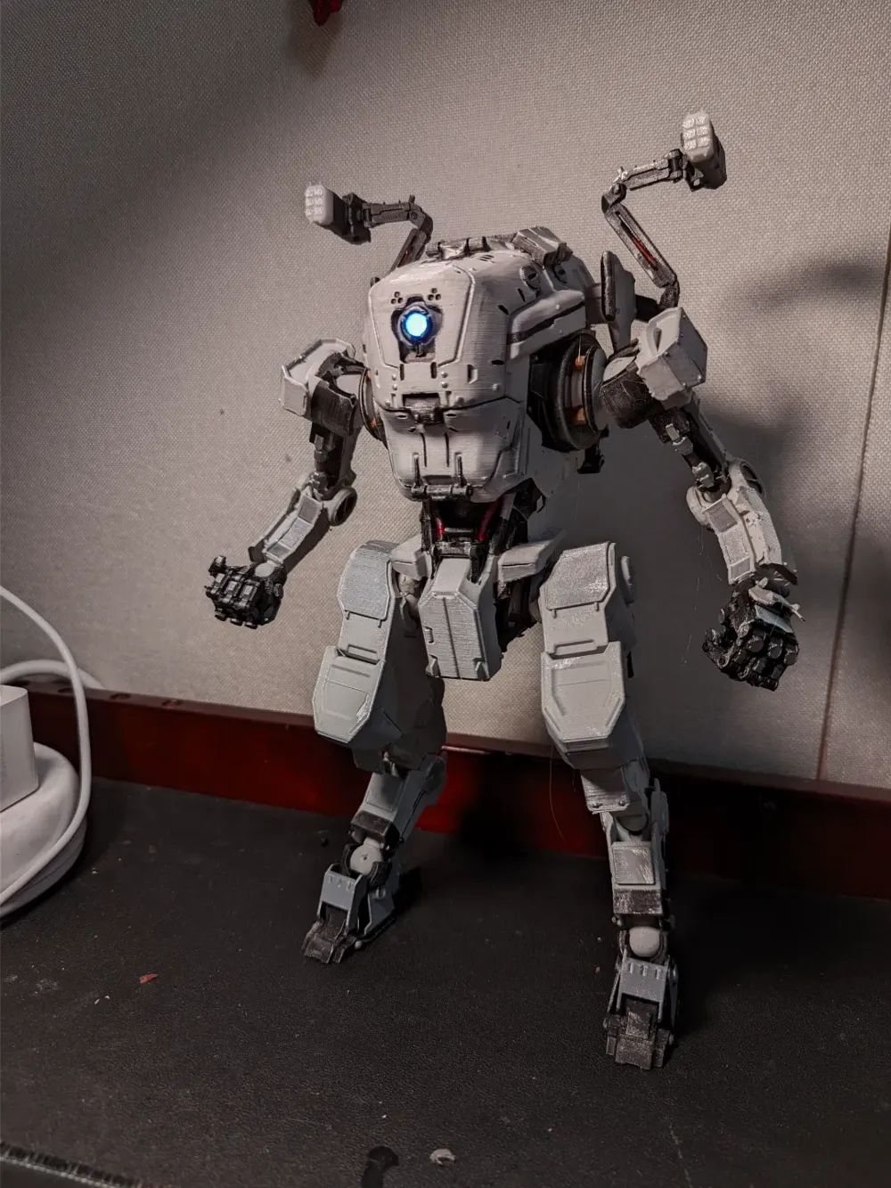 ttf2 Titanfall Apex Predator by zyqce MakerWorld: Download Free 3D Models