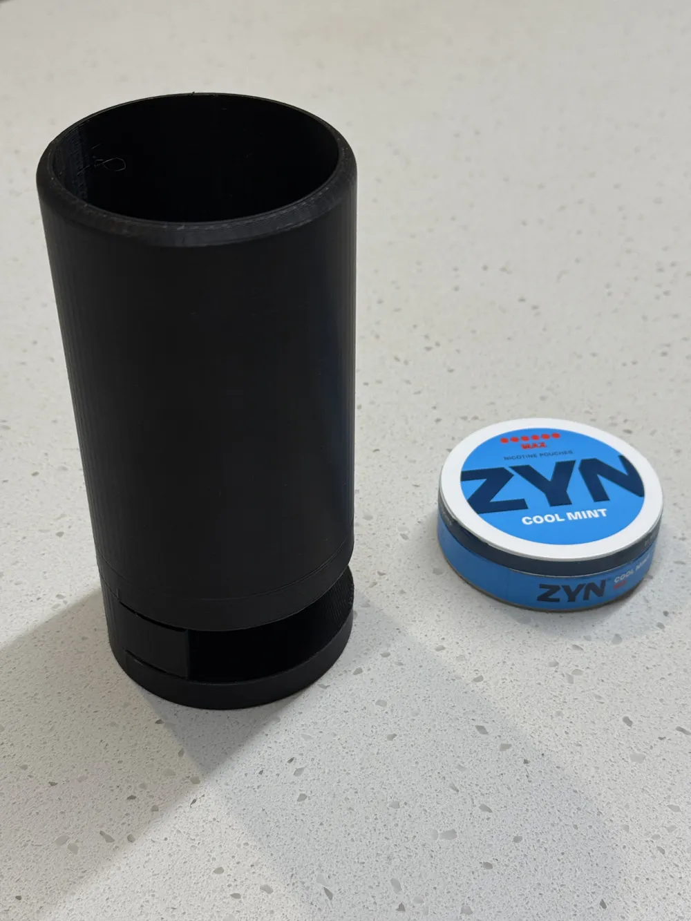 Zynnie - Zyn + Tinnie (Can) Holder / Koozie Remixed by damo MakerWorld ...