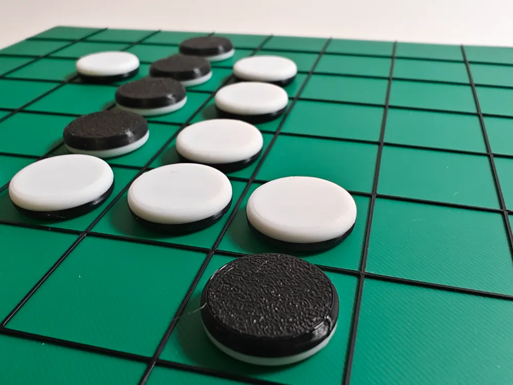 Portable Othello (Reversi) Modern design with box by Martin Albrektson ...