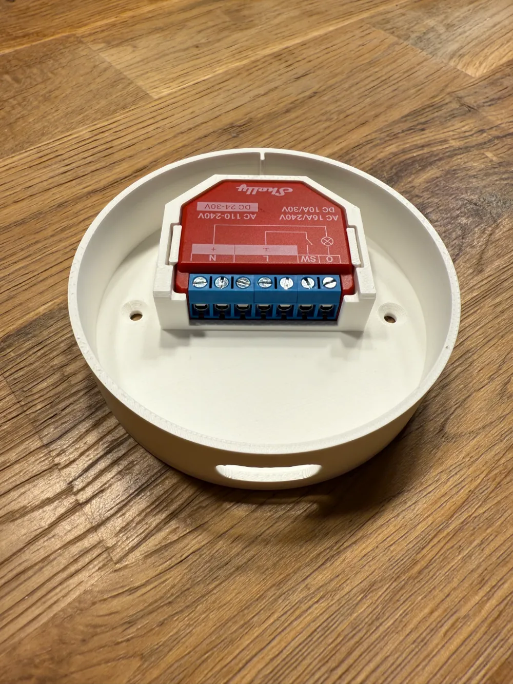 Shelly Plus distribution box with lid by manolo87 - MakerWorld