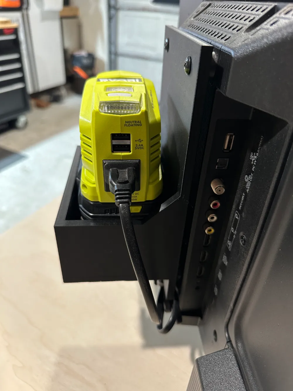 Ryobi 18v Battery / Inverter VESA Mount by Josh - MakerWorld