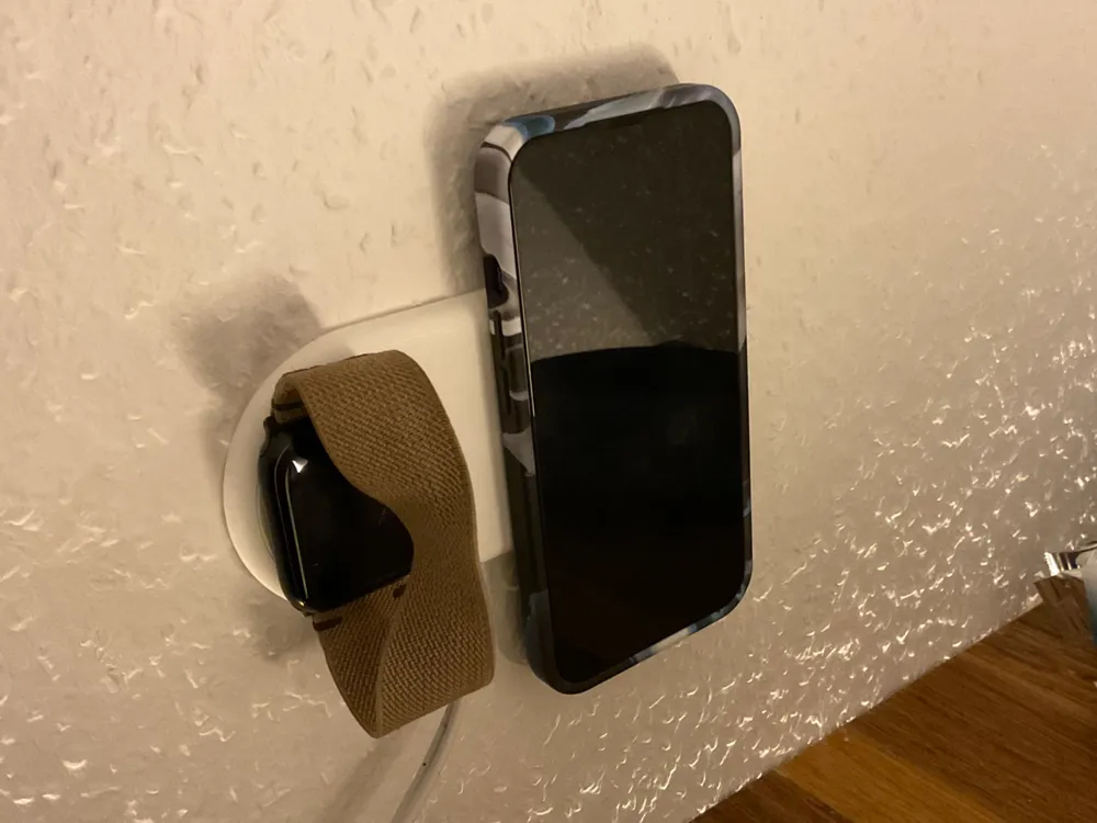 Dual MagSafe Wallmount / Nightstand by Jonackez MakerWorld: Download ...