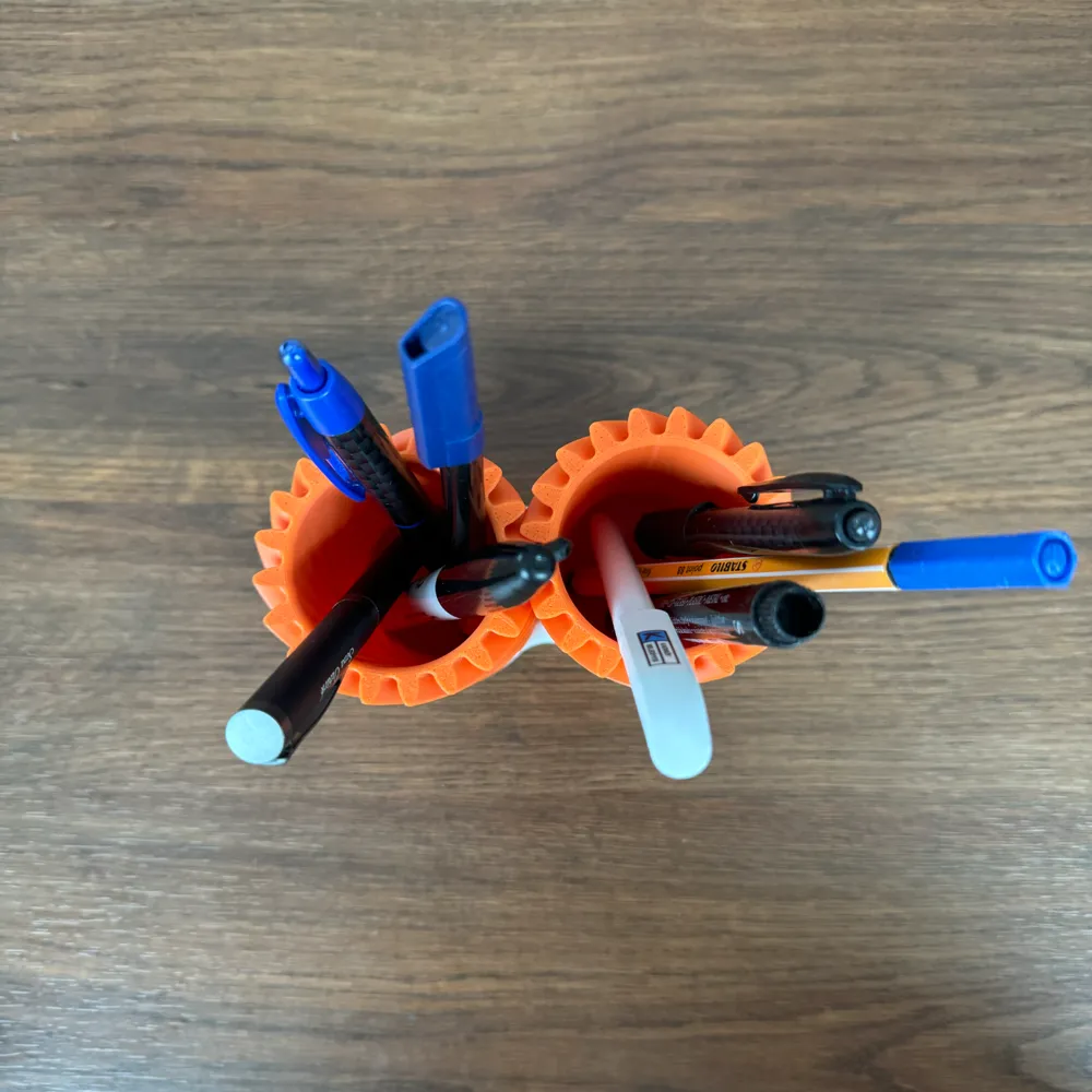 Print in Place Geared Pen Holder by Gallus Design - MakerWorld