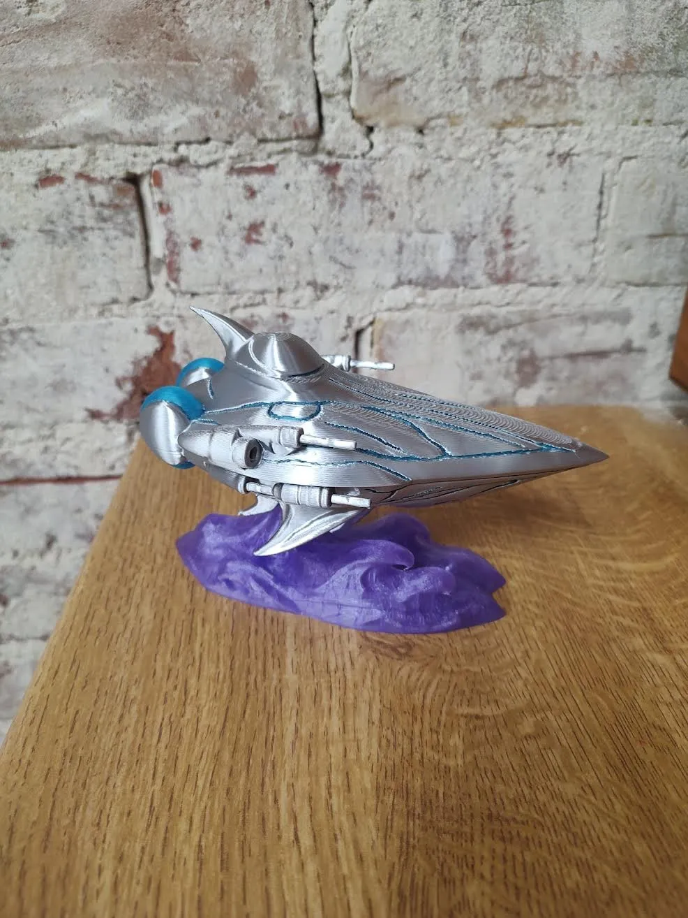 The Alien Battleship - Free 3D Print Model - MakerWorld