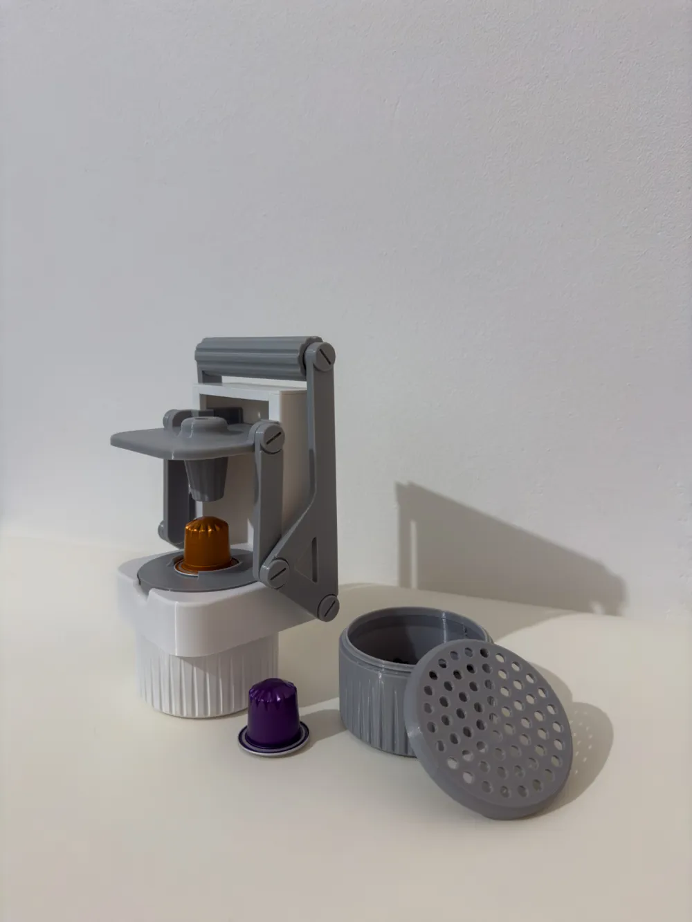 Coffee Pod Recycler by Aaron Broom MakerWorld: Download Free 3D Models