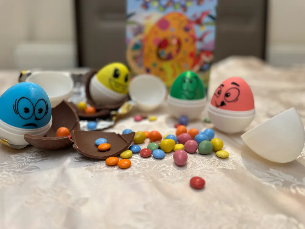Silly Toy Eggs by Trickstyle - MakerWorld