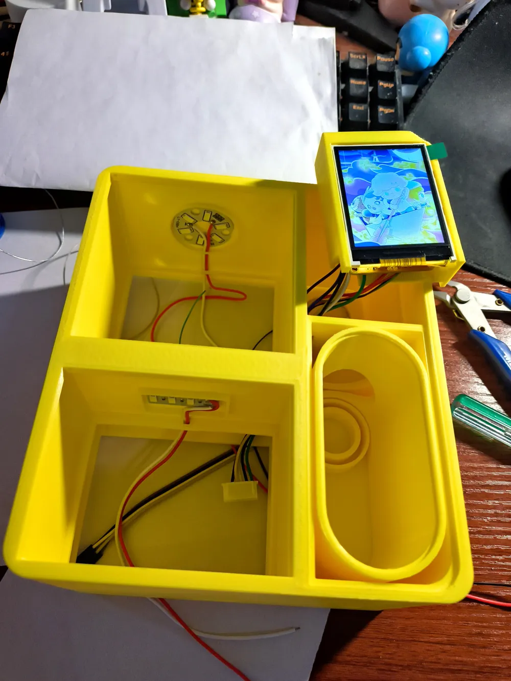 Popmart Popmart Miniature Gacha Machine by 空山云影 MakerWorld: Download ...