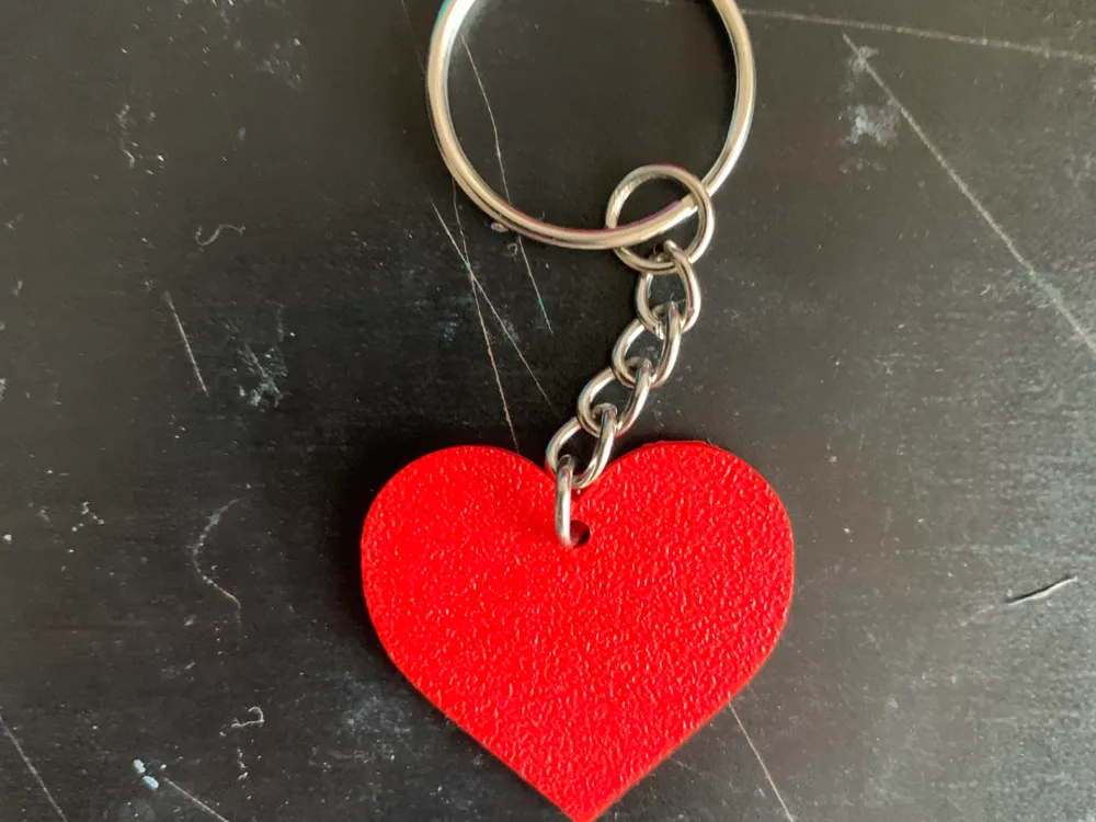Heart Keychain - Free 3D Print Model - MakerWorld