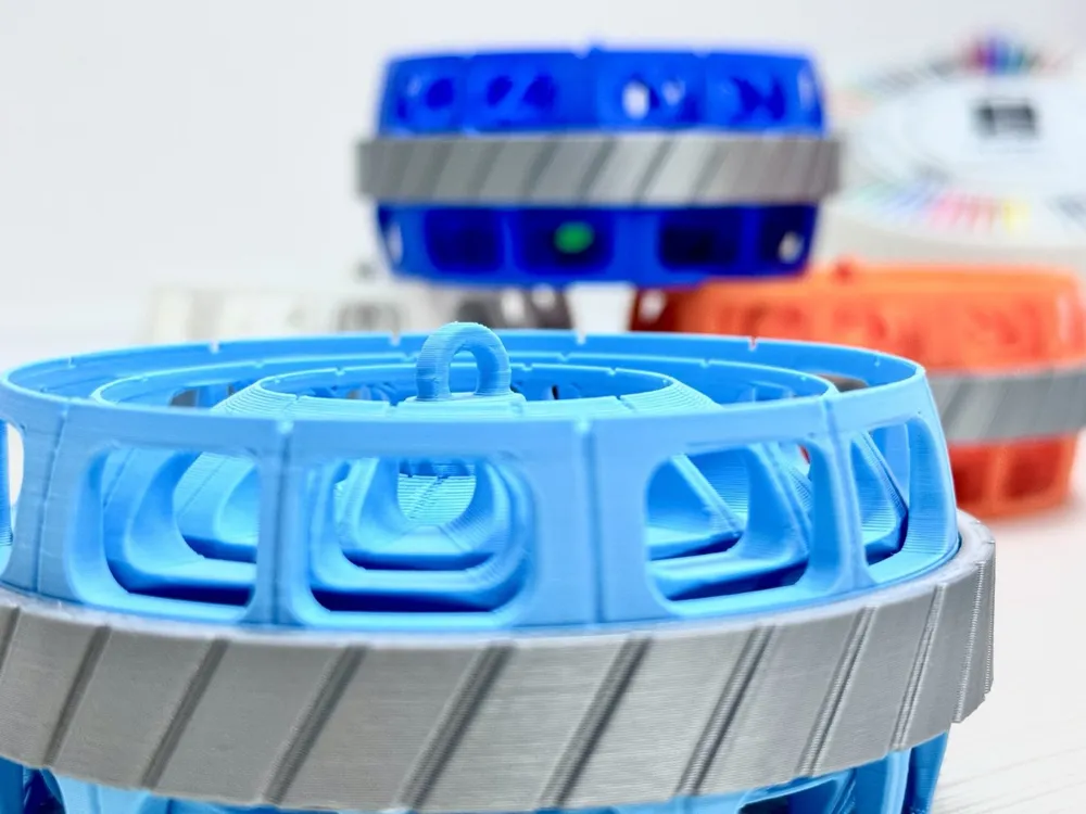 Collapsible Hollow Light-up Ornament by Mc2.project3D MakerWorld: Download Free 3D Models