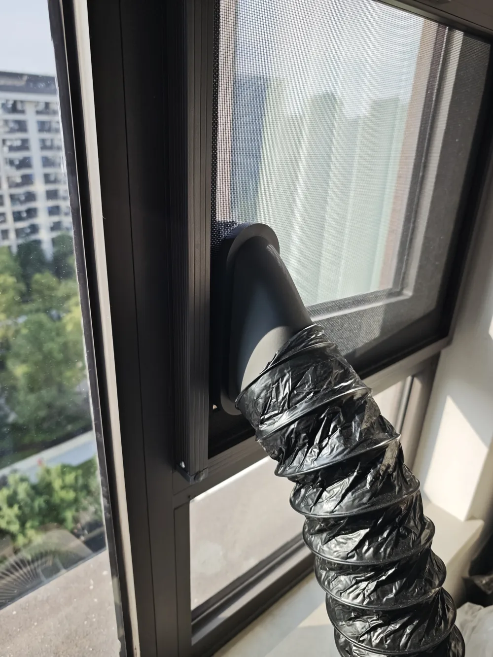 Outward Opening Window + Three-Section Screen Window Outdoor Exhaust ...