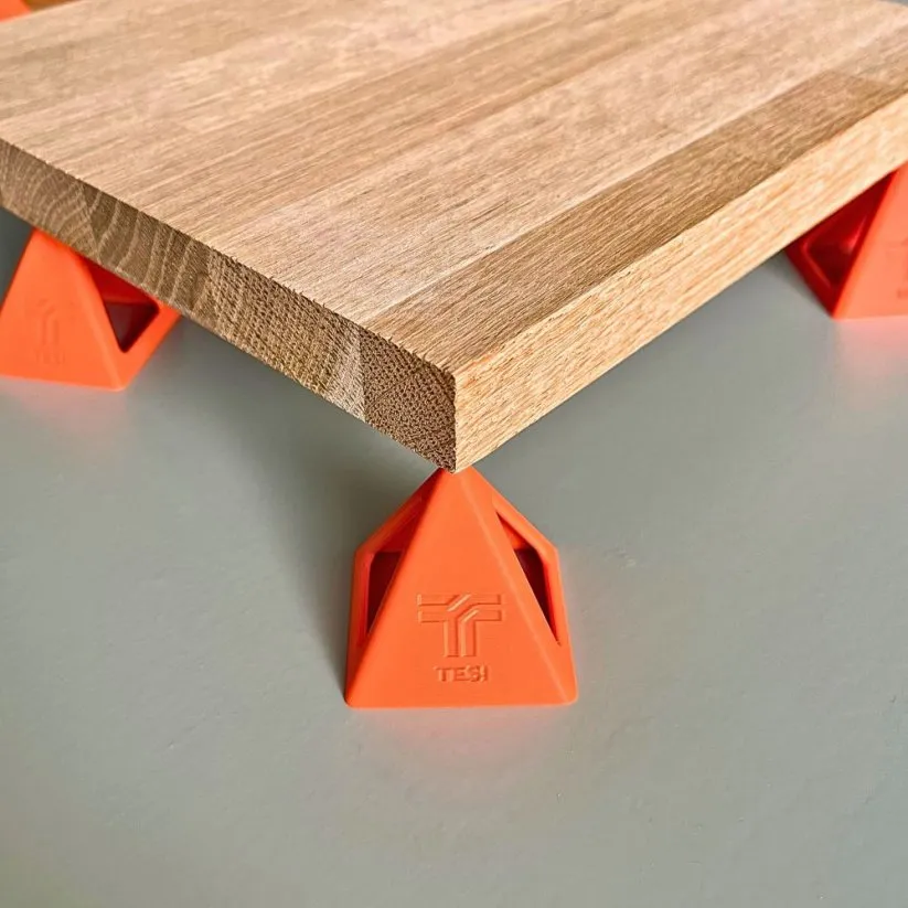 Painters pyramid by Tesi.cz MakerWorld: Download Free 3D Models