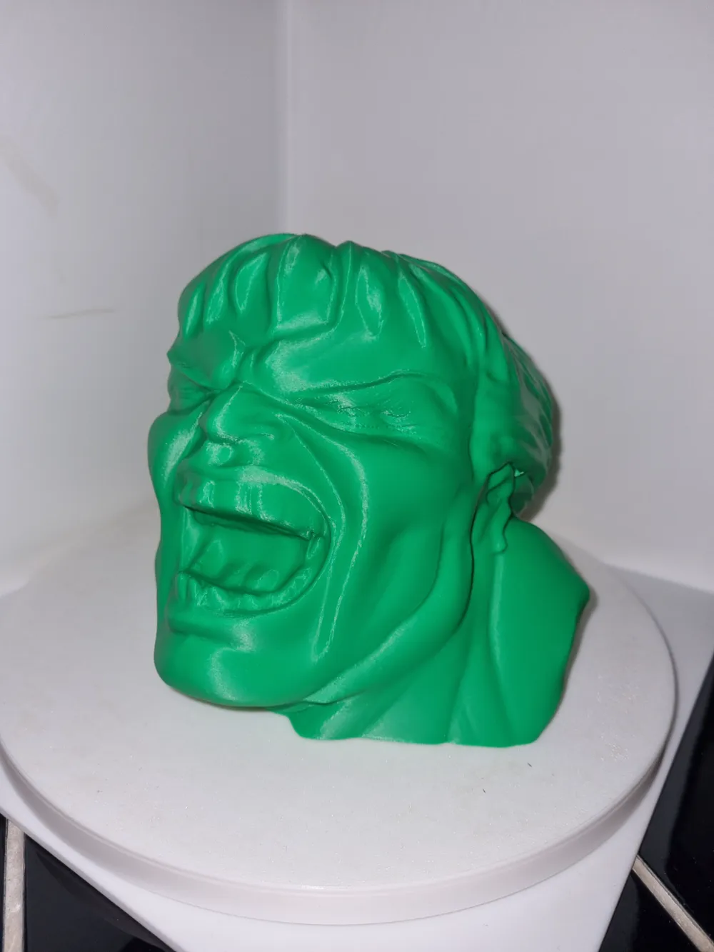 Hulk Bust by THOMSOH - MakerWorld