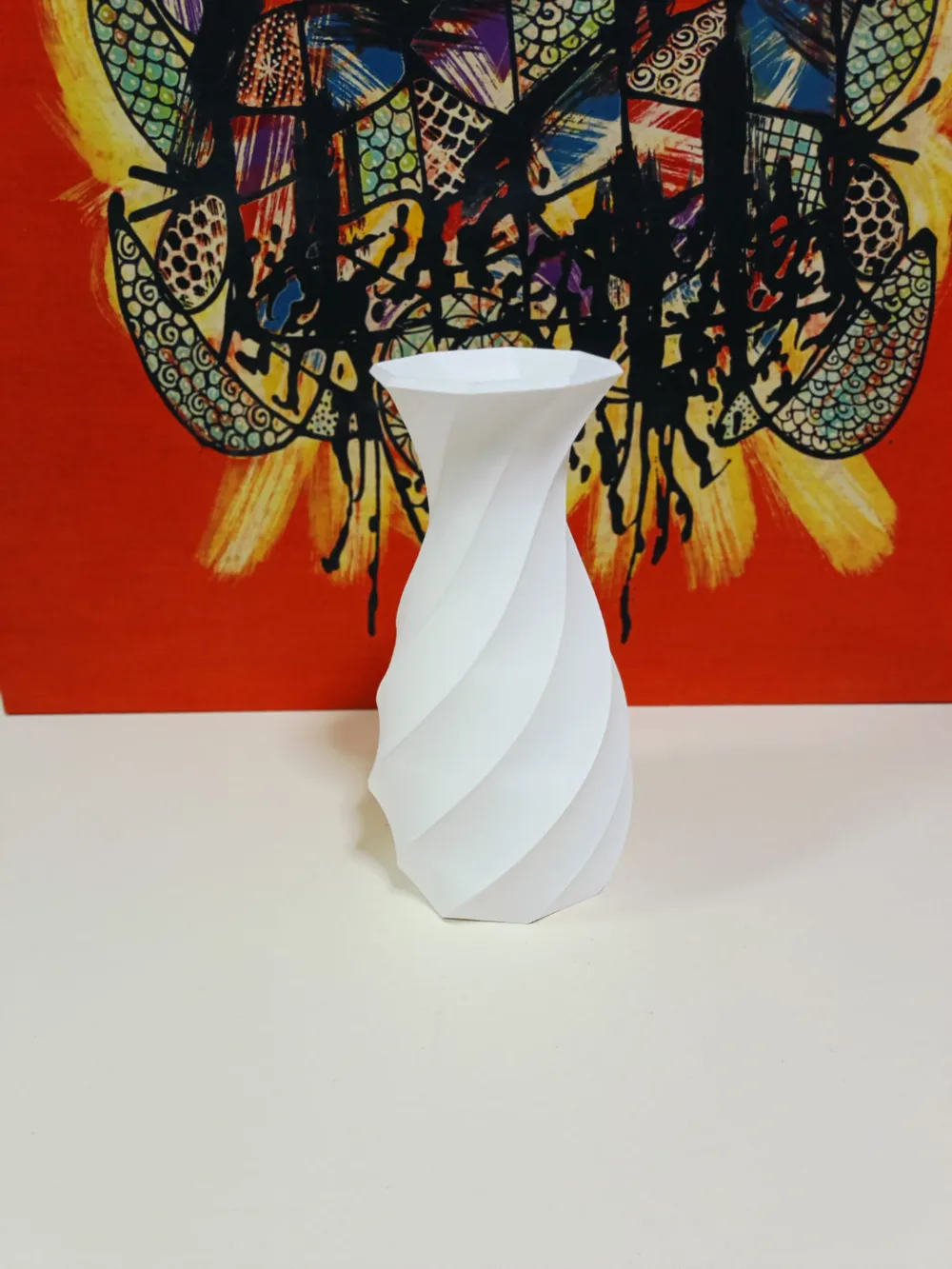 Modern style vase by zgen3d MakerWorld: Download Free 3D Models