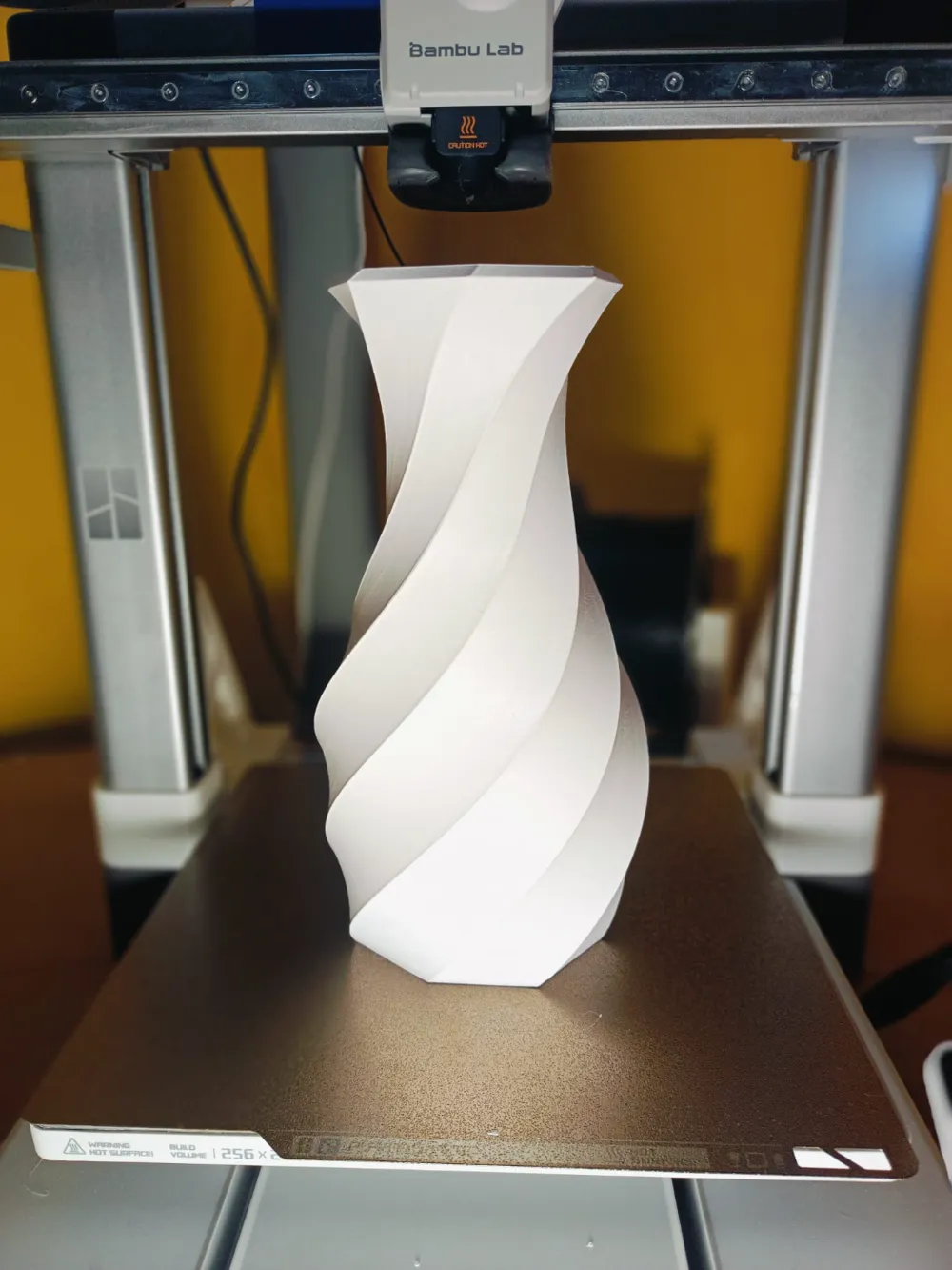 Modern style vase by zgen3d MakerWorld: Download Free 3D Models
