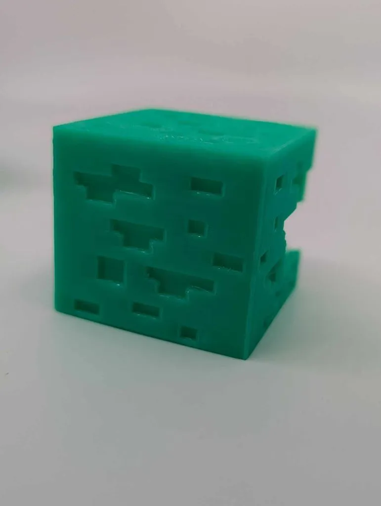 Minecraft ORE REPTILE BOX by SB MakerWorld: Download Free 3D Models