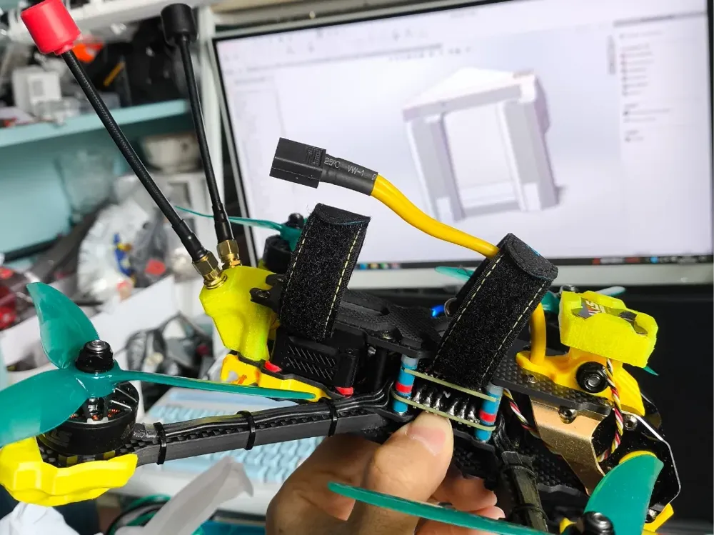 Speebybee Mario 5-inch Frame O3 Transmission Dual Antenna Mount by user ...