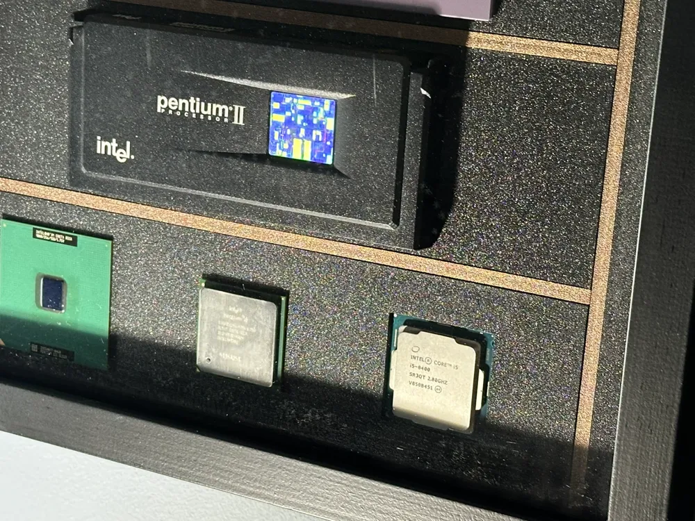 Intel CPU Art by Morris - MakerWorld