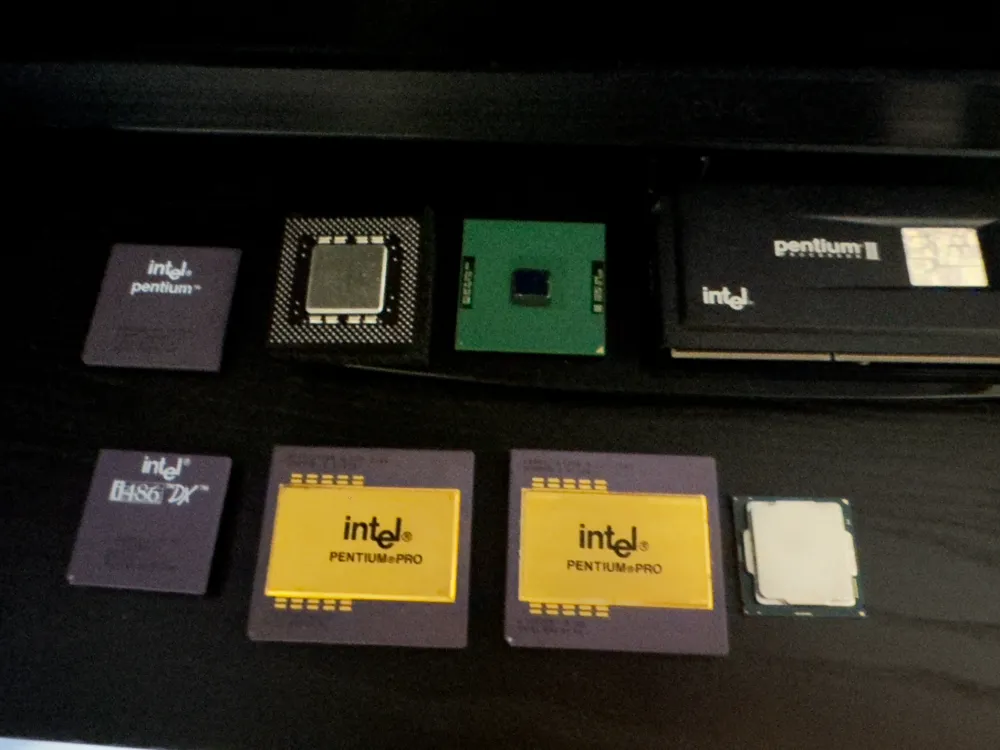 Intel CPU Art by Morris - MakerWorld