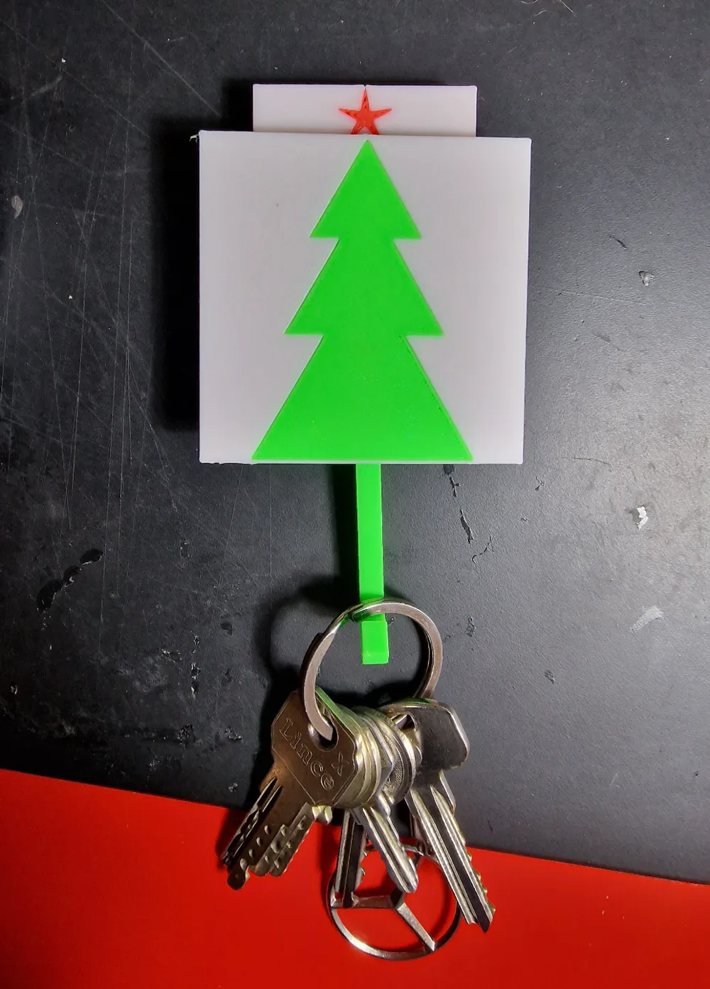 Christmas tree key holder by QuiqueCrimson - MakerWorld
