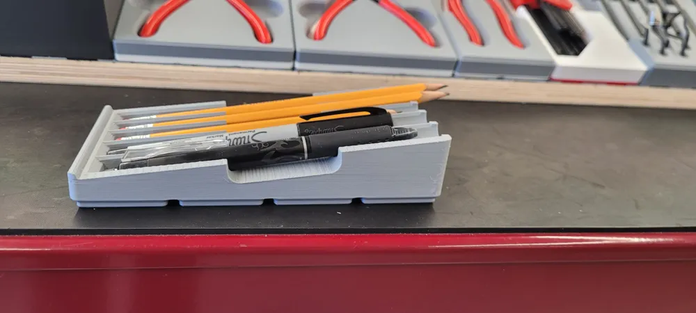 Gridfinity Pencil holder by Milo MakerWorld: Download Free 3D Models