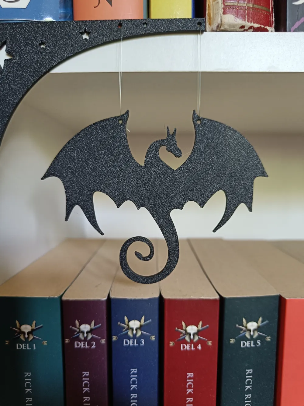 Book corner dragon by mycreativechaos8 - MakerWorld