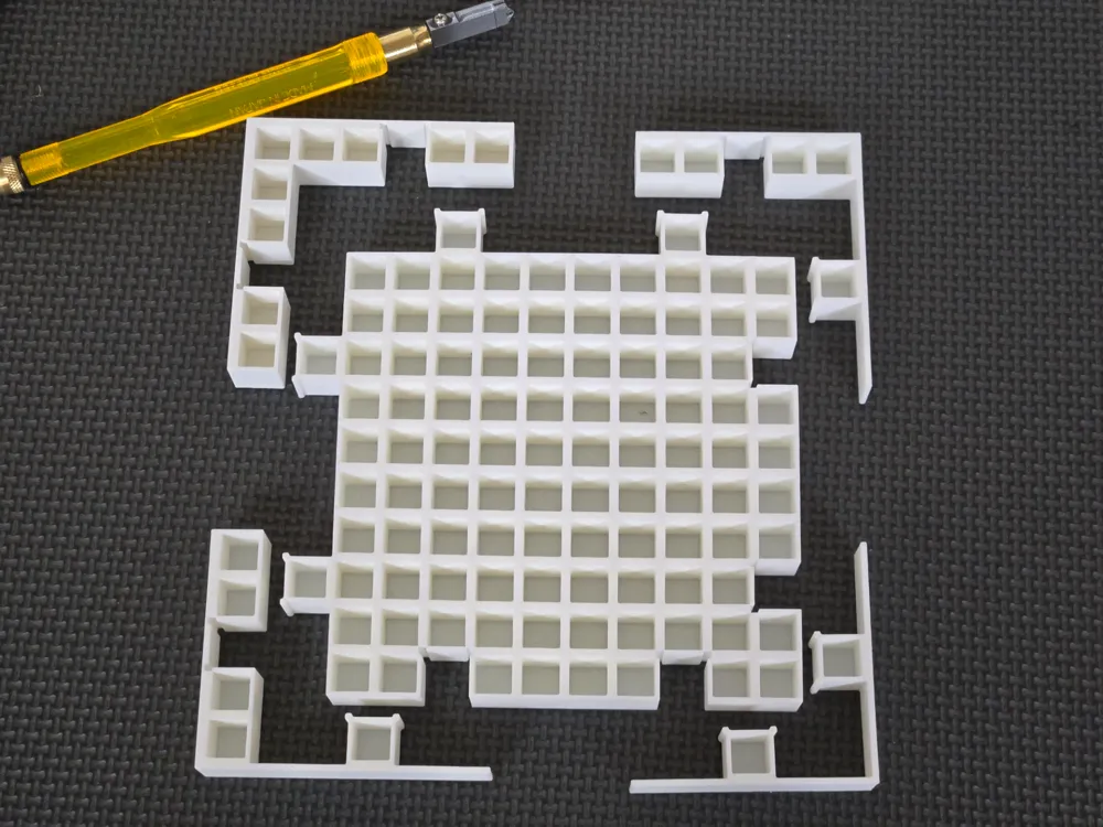 Infinite Stained Glass Cutting Grid / Board by Joey HyperionMakerWorld ...