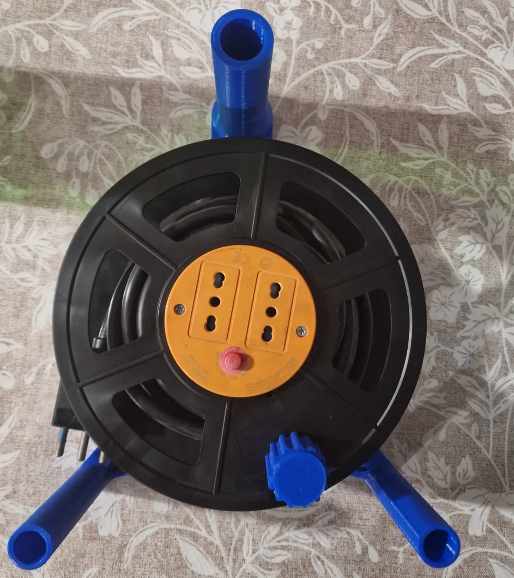 prolunga con rotolo filo by raffaele.mobile - MakerWorld